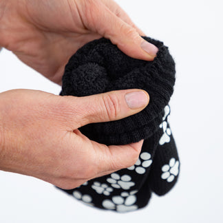 Pretty Paw Print Fleece-Lined Mittens | The Animal Rescue Site