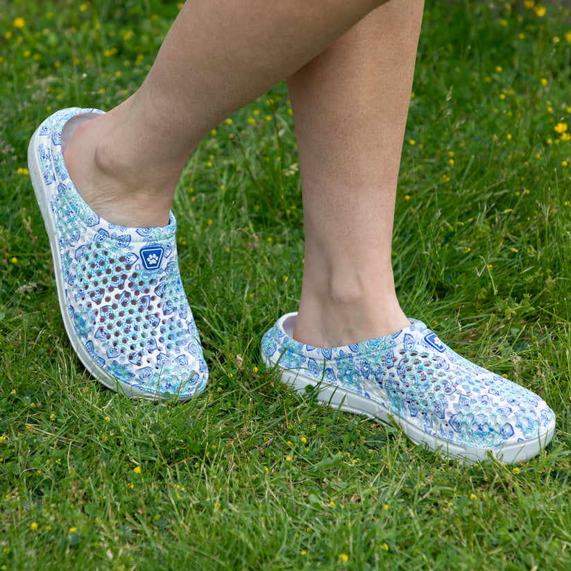 Women's Colorful Paw Print Lightweight Slip-On Clogs | The Animal ...