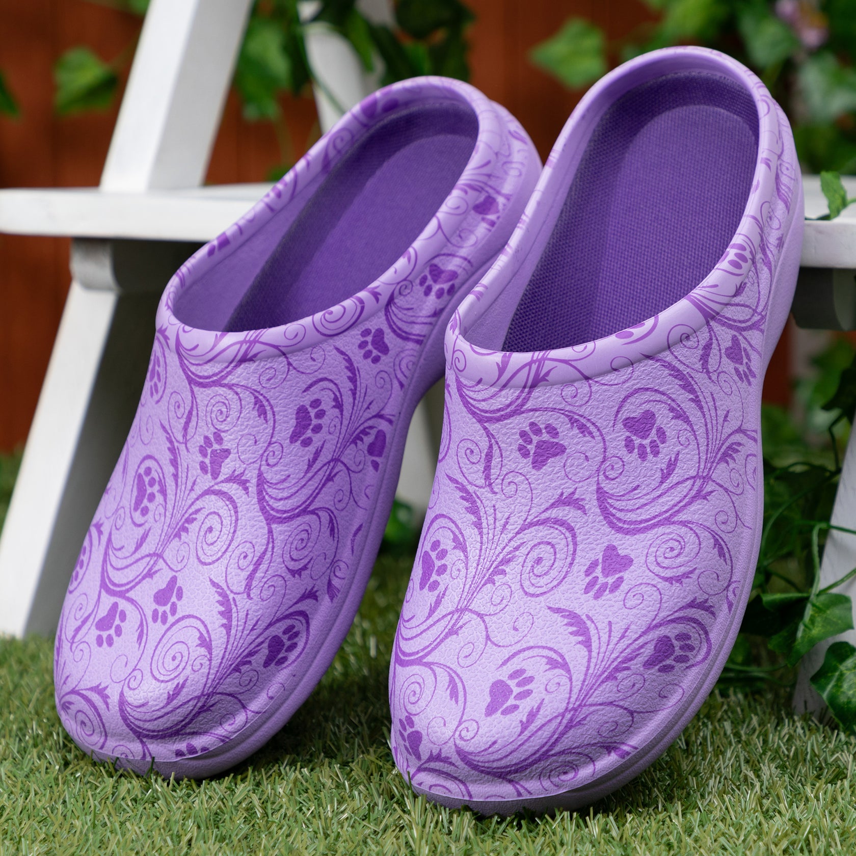 Women's Paw Print Garden Clogs | The Animal Rescue Site
