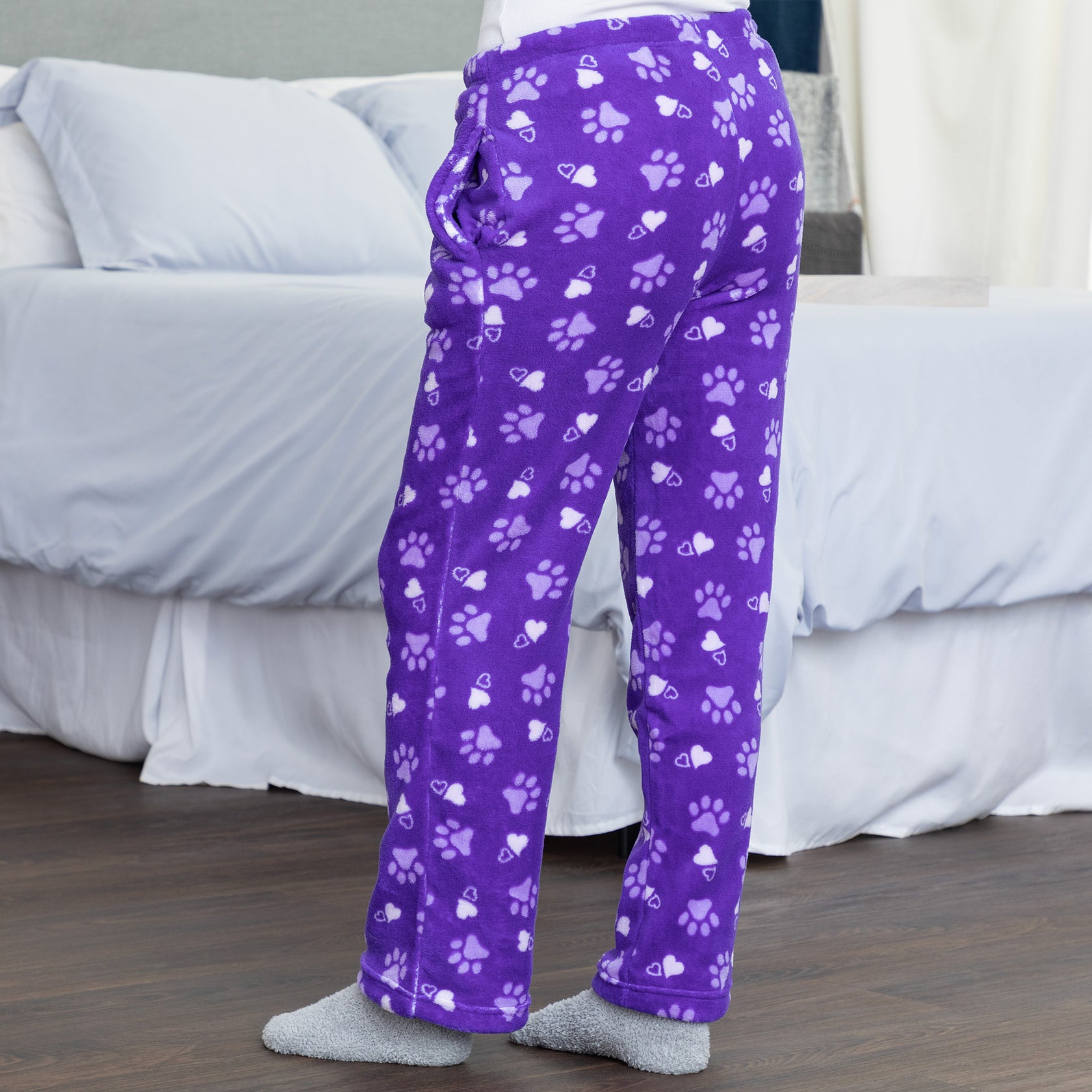 Super Cozy™ Paw Print Lounge Pants | The Animal Rescue Site