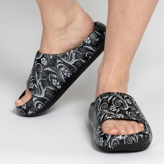 Paw Print Pillow Slides | The Animal Rescue Site