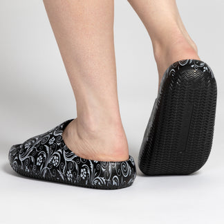 Paw Print Pillow Slides | The Animal Rescue Site